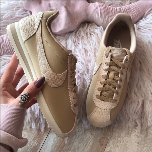 Nike | Shoes | Nwt Nike Cortez Premium | Poshmark